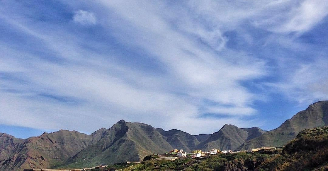 Carlos Jonay Suárez Suárez - entre-cielos-y-montañas-ii-mountains-sky – Savee