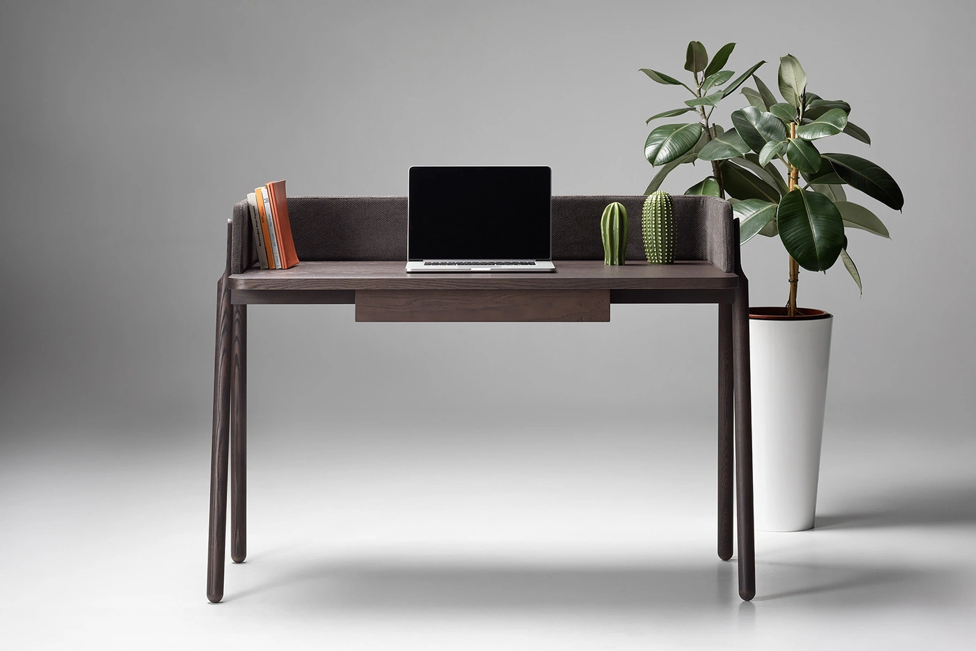 Jaime Spaniol - Ash - Desk on Behance – Savee