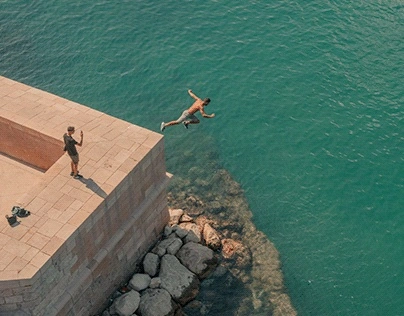 鄭宇翔 - South of France – Savee