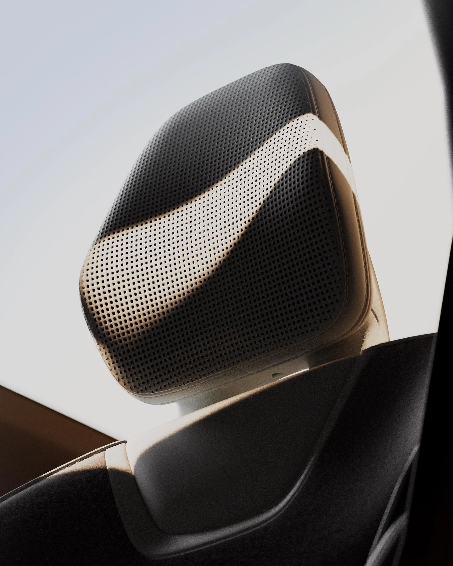 NAD - Photo by Álvaro Navarro on December 13, 2022. – SAVEE