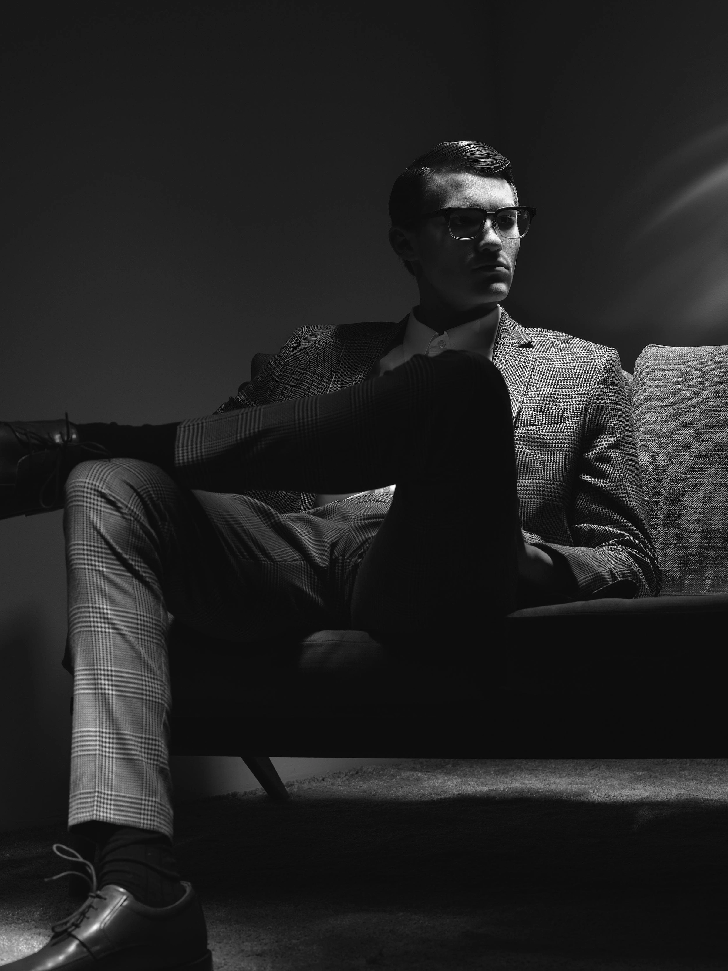 Dustin Edward Arnold - Dustin-Edward-Arnold_DITA_Statesman_V8 – Savee