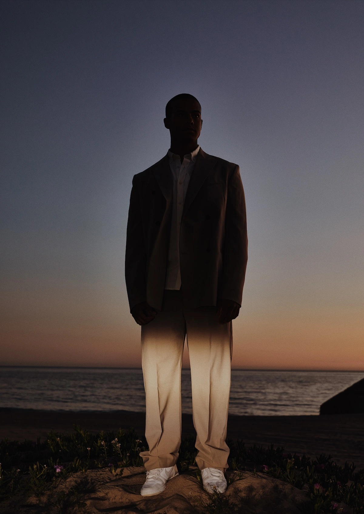 Manvydas Kugis - Max Hemphill – Savee