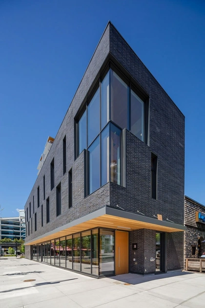 Karen Aliaga - 1 Lonsdale Avenue Commercial Building - Commercial ...