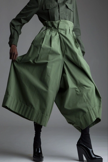 Dark Stream - Untitled – Savee