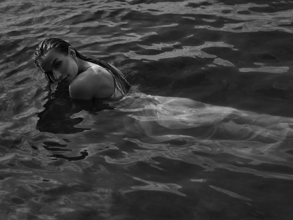 Ryan Collier - Image may contain: water, swimming and outdoor – Savee