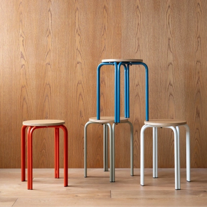 James Wolf - Forma Stool – SAVEE