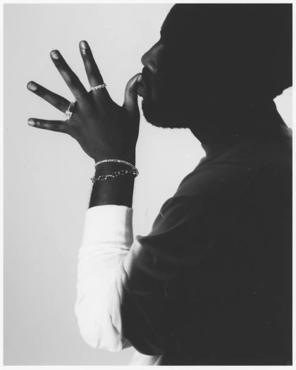 Sumer Mavi - Photo shared by Zayden on August 26, 2022 tagging @joekuma, @feuilleluxury ...